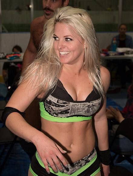 Candice Lerae Boobpedia Encyclopedia Of Big Boobs