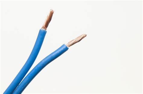 Stranded Vs Solid Wire A Comparison Between Power Signal Copper