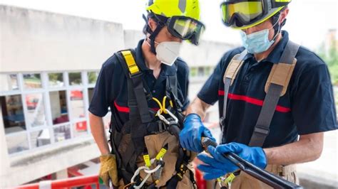 7 Key Benefits Of Implementing Electrical Safety Training Programs