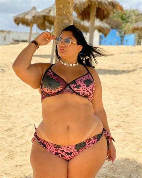 Pin De Nico Driessen Em Curves Are Beautiful In Swimwear Gordinhas