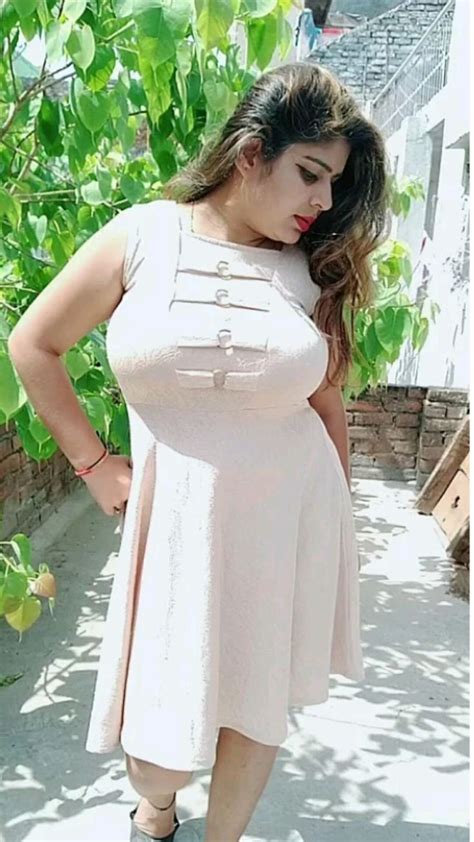 Beautiful Girl Indian Beautiful Indian Actress Beautiful Roses Girls Leggins India Beauty