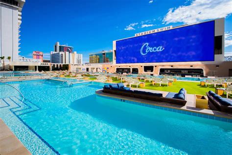 Stadium Swim At Circa Las Vegas Photos Reviews And Information