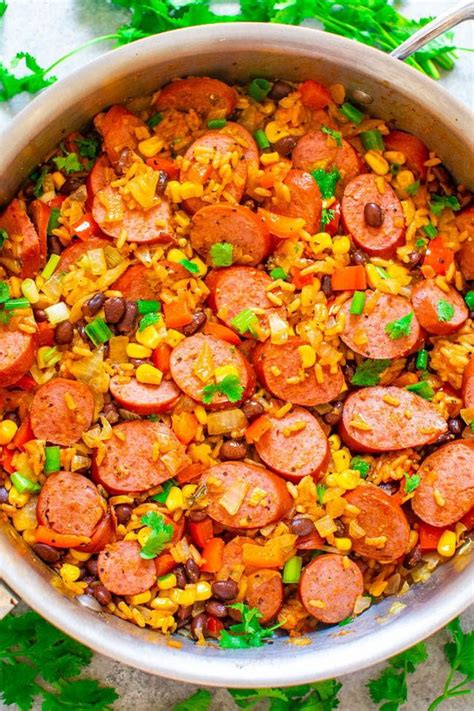 One Pot Italian Sausage And Tomato Basil Pasta Averie Cooks Bloglovin