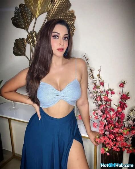 Beautiful Indian Girls Big Boobs 15 Photos