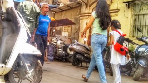 Street Walk K Walk Walking The City Aunty Aunty Walk Desi