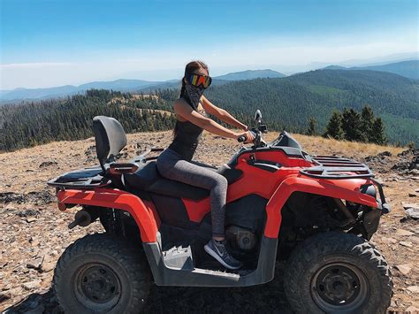 Mediatweets Door Skylar Stecker Skylarstecker Twitter Atv Riding Atv Real Country Girls
