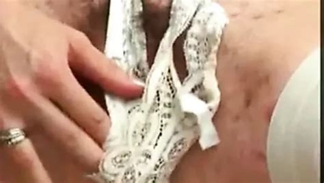 노인과 젊은이 레즈 림잡 xHamster