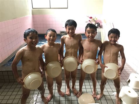 小学生合宿お風呂男子小学生ふるちん投稿画像506枚 Free Download Nude Photo Gallery