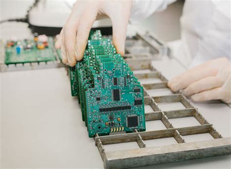 Volume PCB Assembly Service Manufacturer Supplier