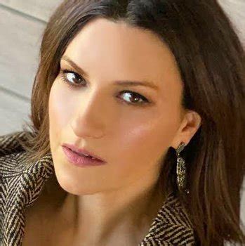 Frequently Asked Questions About Laura Pausini BabesFAQ