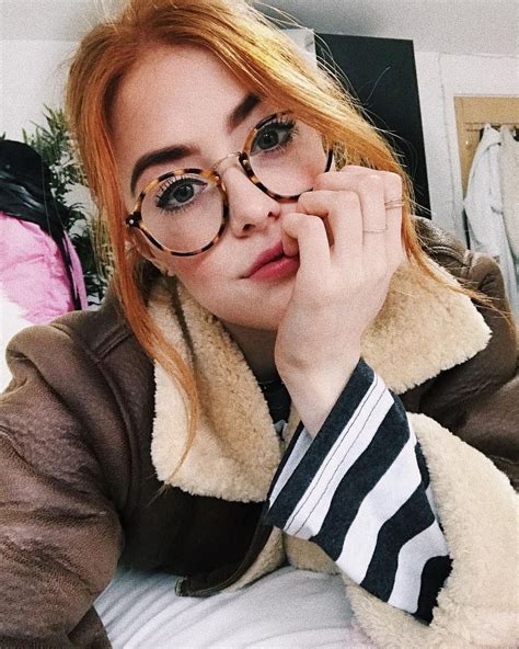 Stunning Redhead Geeky Girls Girls With Glasses Ginger Hair Freckles Gorgeous Girls What I
