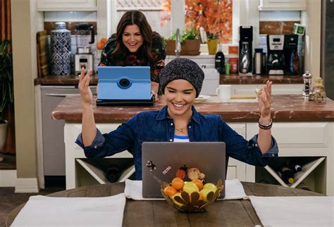 Netflix Comedy Alexa And Katie Highlights A Female Friendship That Can Survive Anything — Even