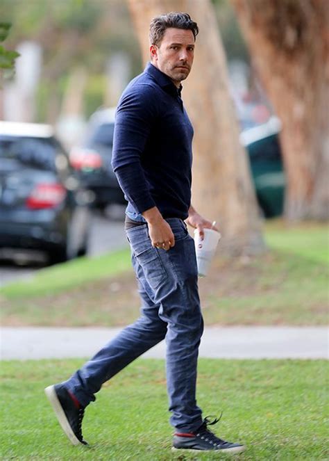 13 Male Celebs With Seriously Big Bulges So Were Told Ben Affleck Ben Affleck Batman Celebs