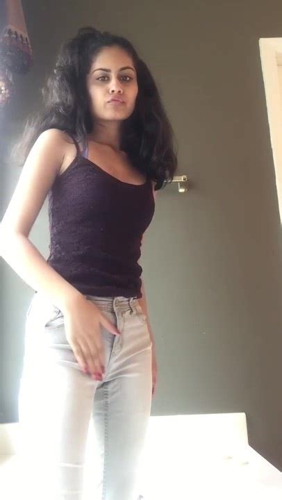 Female Another Cute Girl Pees Her Jeans Omorashi Videos Omorashi