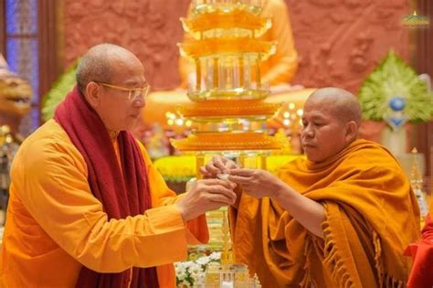 Bản tin 8H Động thái của Chùa Ba Vàng trước yêu cầu gỡ bỏ giới thiệu