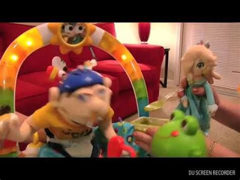 SML Jeffy Gets Potty Trained Review YouTube