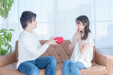 【診断】彼女に依存する男性の特徴7選！彼氏が依存症になる原因＆理由とは