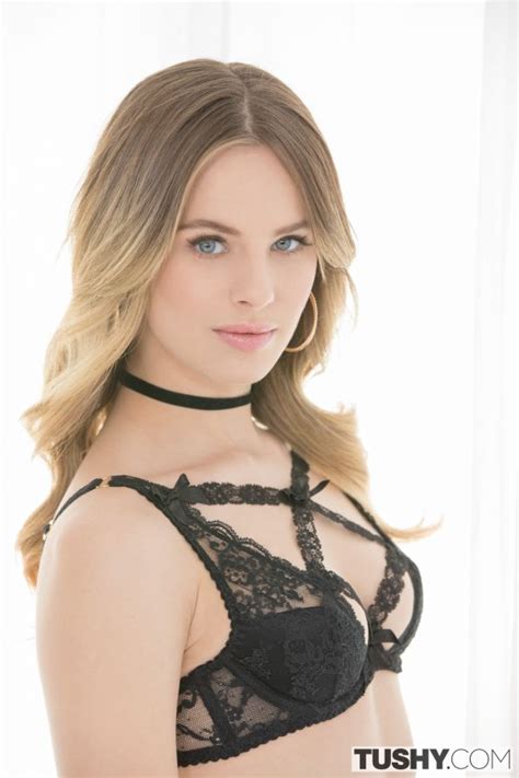 Jillian Janson Wallpaper And Hd Wallpapers Wallhere