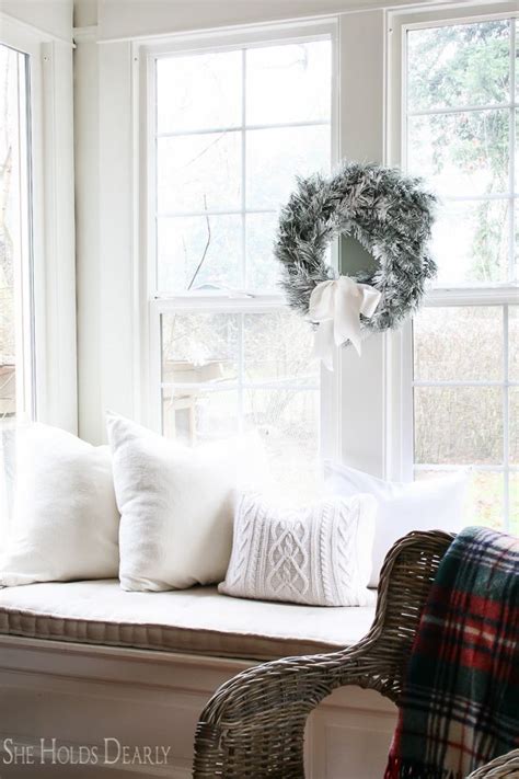 10 Easy Ways To Reinvent Your Christmas Decor She Holds Dearly