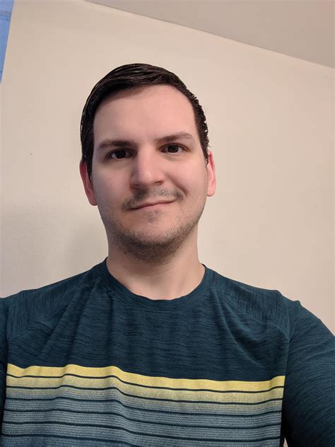 Post Shower Selfie Ill Have To Take Another After My Hike Rgaybrosgonemild