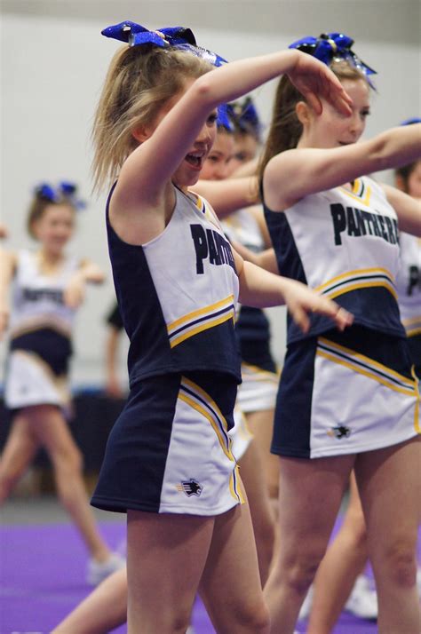 Cheerleaders Panthères Régina Assumpta Championnats Régi Flickr