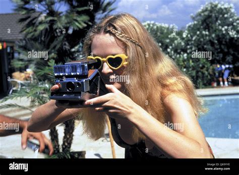 Heather Graham Film Boogie Nights Usa 1997 Characters Rollergirl Director Paul Thomas