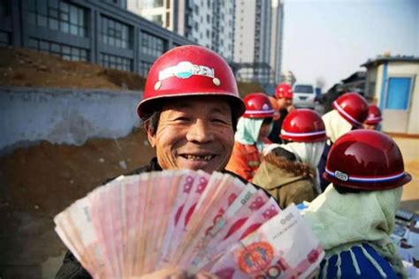 工地工人发放工资图片 工地工资 给工人发工资的图片 第9页 大山谷图库