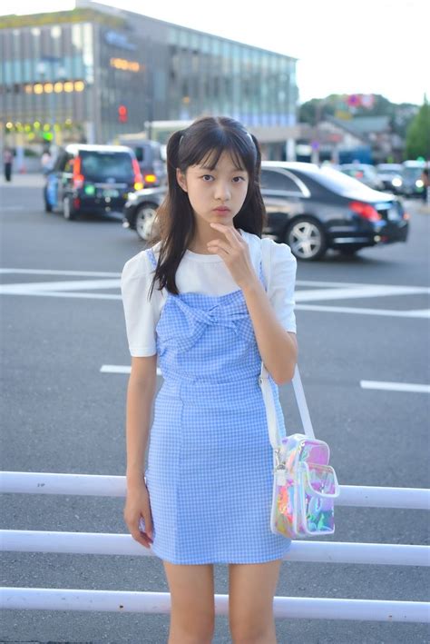 ボード女の子 ポーズのピン Free Download Nude Photo Gallery