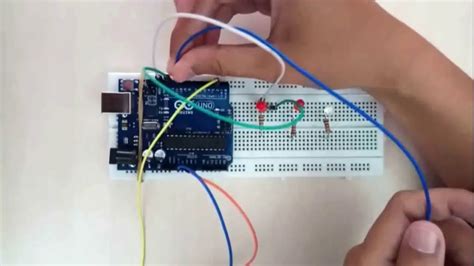 Rangkaian Sensor Suhu Dht Dengan Led Menggunakan Arduino Uno Teknik 2412 The Best Porn Website