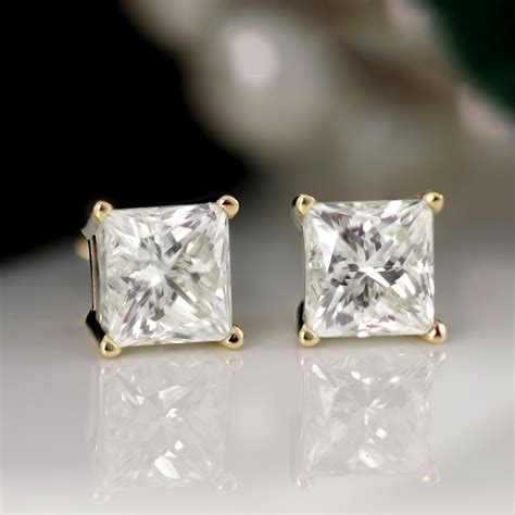 A Step By Step Guide To Choosing Your Perfect Diamond Stud Earrings