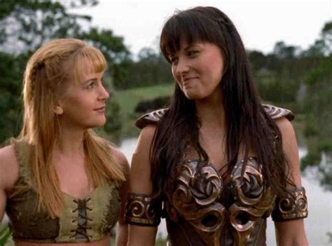 Xena Lucy Lawless And Gabrielle Renee Oconnor Xena Warrior Princess From When Dead Doesnt