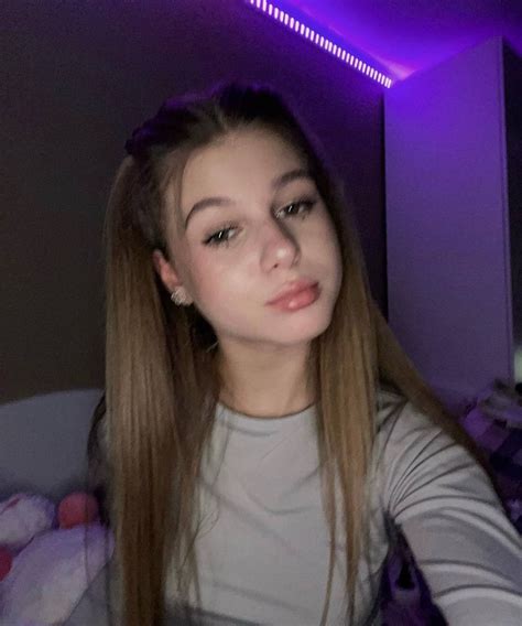 Dream Tattoos Fake Photo Instagram Inspo Cleopatra Girl Photos Photoshoot Poses Womens