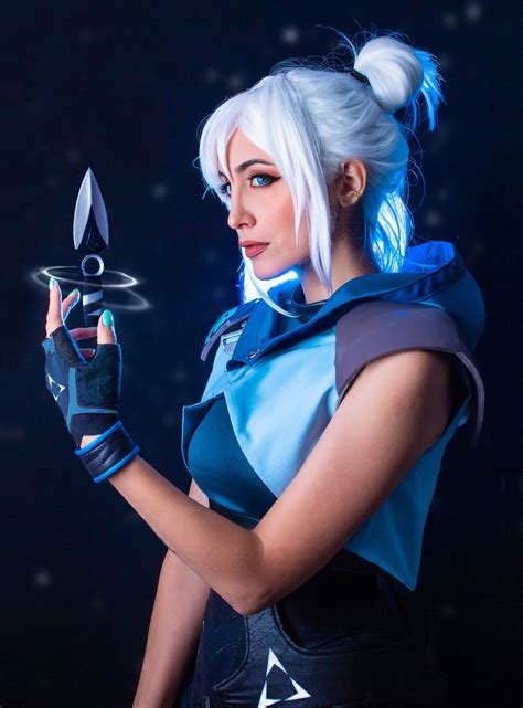 Valorant Cosplay By Peyton And Glory Lamothe Inven Global