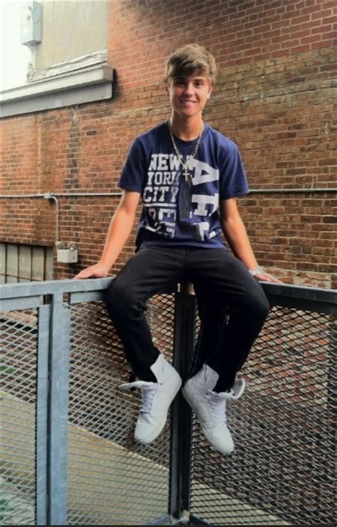 Justin Bieber Look Alike Justin Bieber Photo 35829090 Fanpop