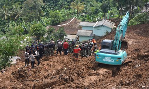 Tim Sar Evakuasi 8 Jenazah Korban Gempa Cianjur Hari Ini Parboaboa