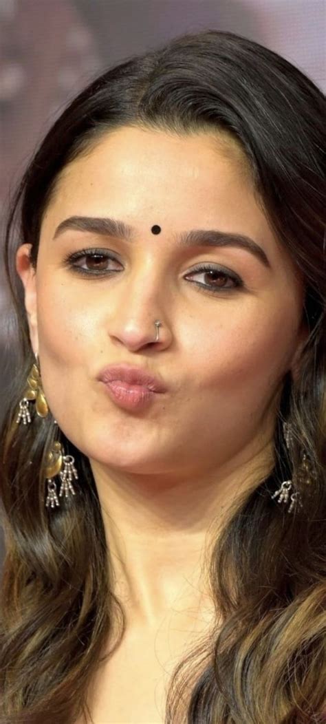 Alia Bhatt Raliabhattpics