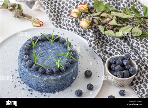 Blue Velvet Cake With Blueberries Blue Velvet Cake With Blueberries
