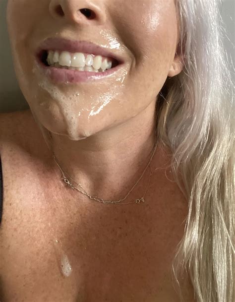 Aussie Milf Lara Single Nice Smiles Are Always Made Better With A